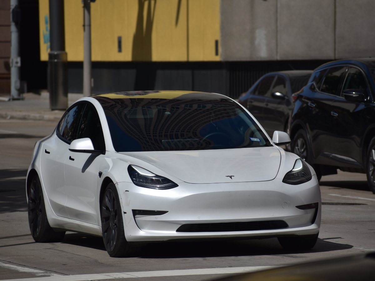 Tesla Model X Common Issues and Reliability Guide | CarBrain